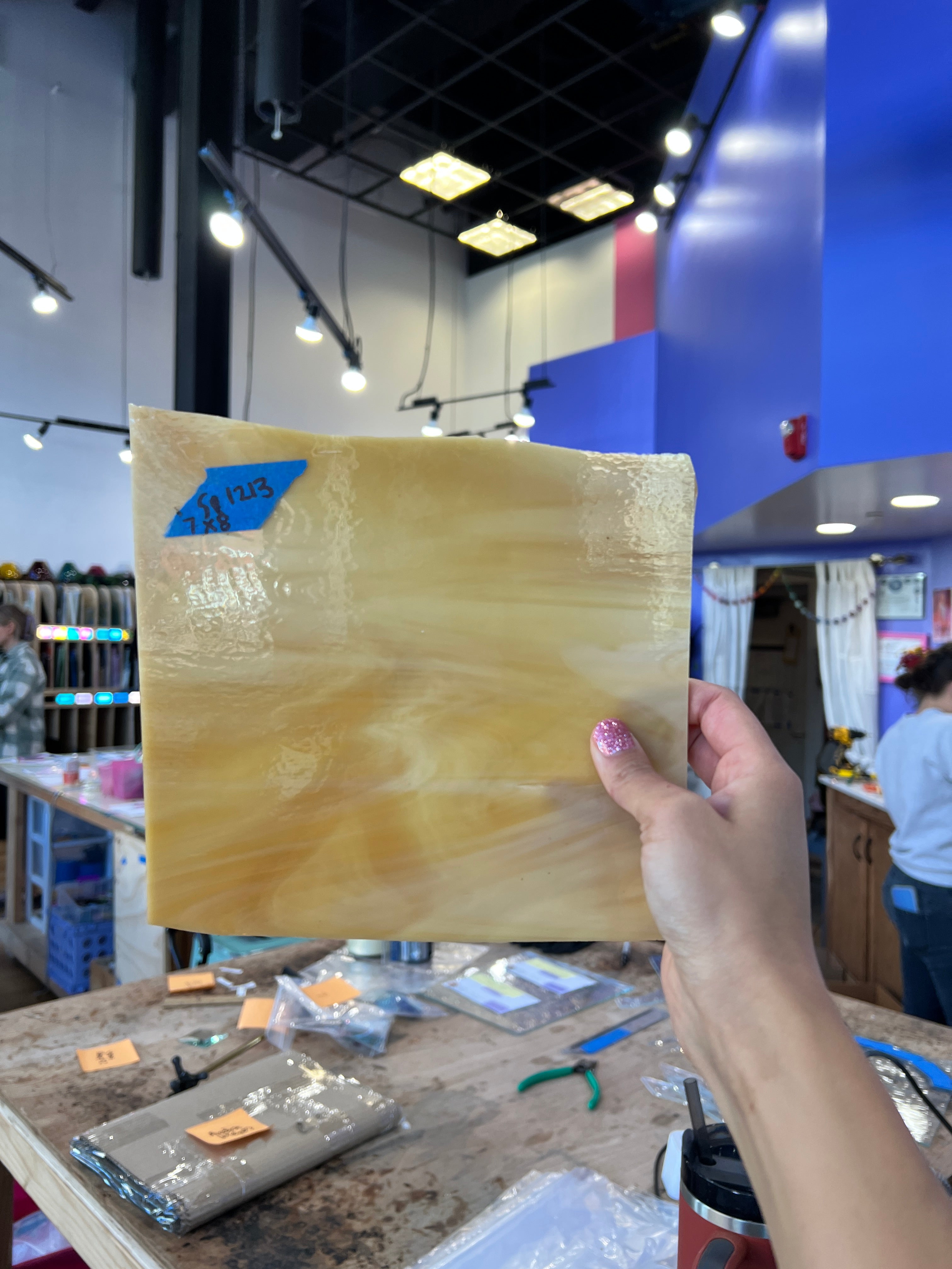 Caramel Wispy Spectrum – Colorado Glass Works