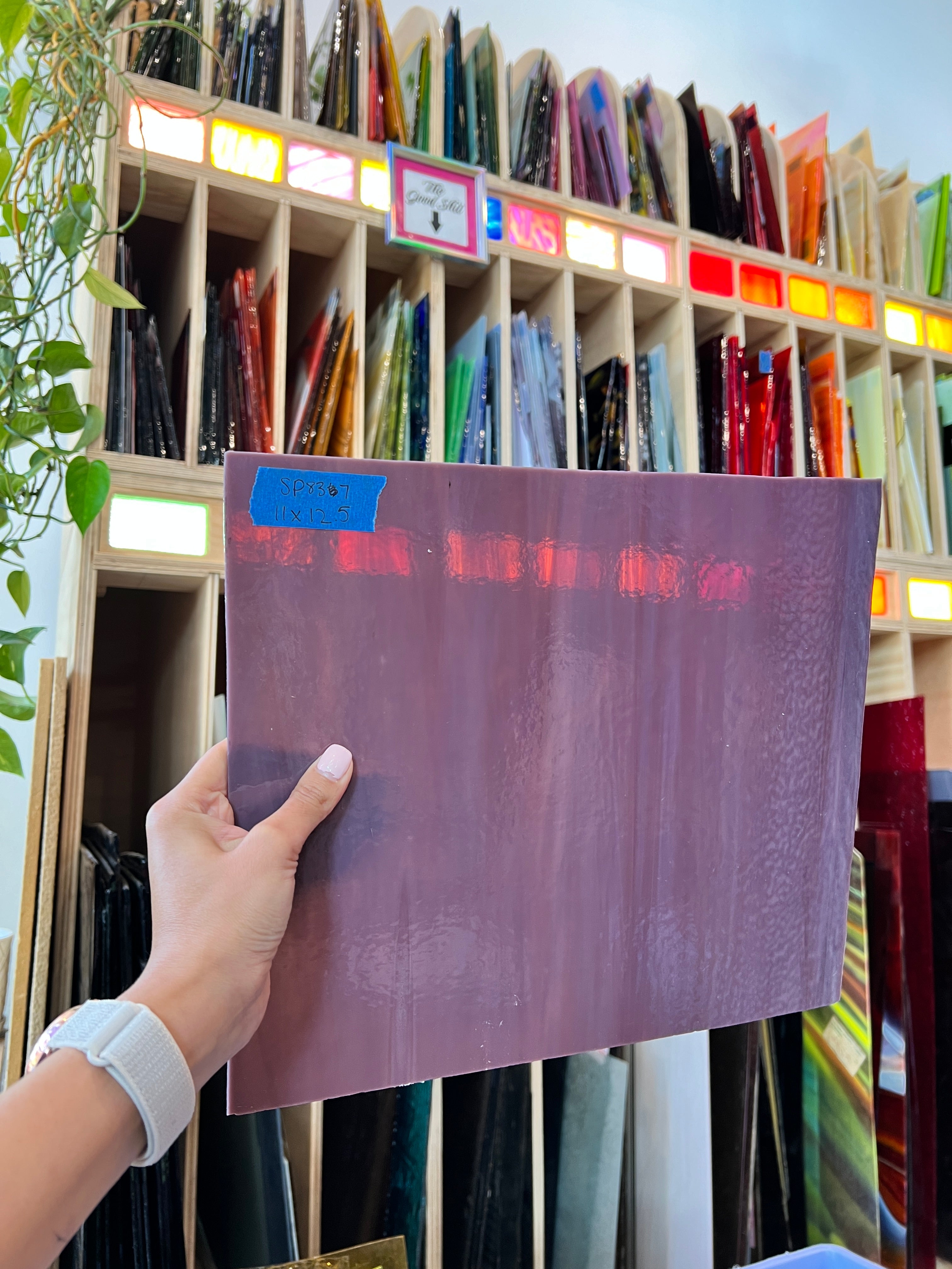 Vintage Opaque Purple Wispy Spectrum – Colorado Glass Works